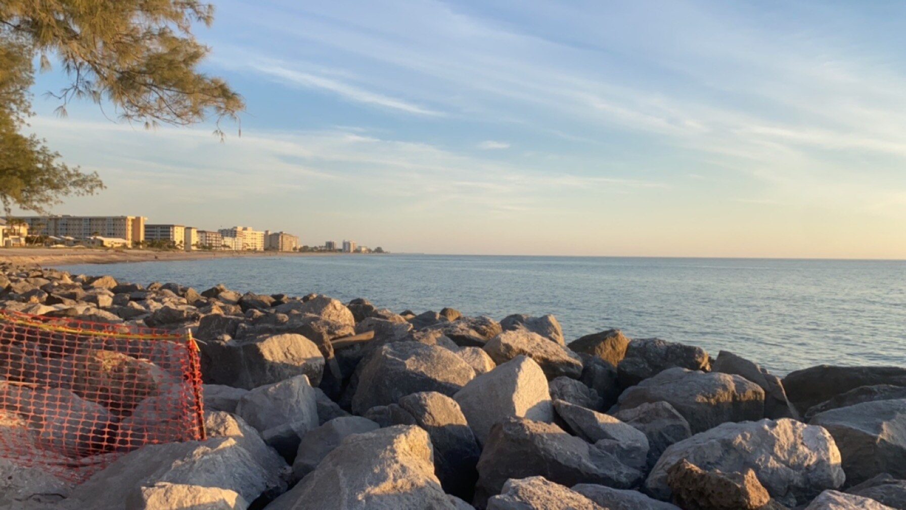 Venice Jetty Surf Report | Surf, Fishing, Weather Report Kayak Rentals ...